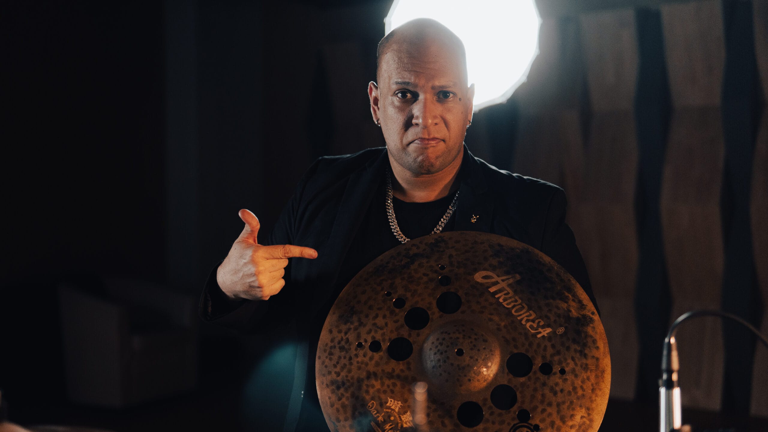 How to Use a China Cymbal: Unleash Your Unique Sound - Arborea Cymbals ...