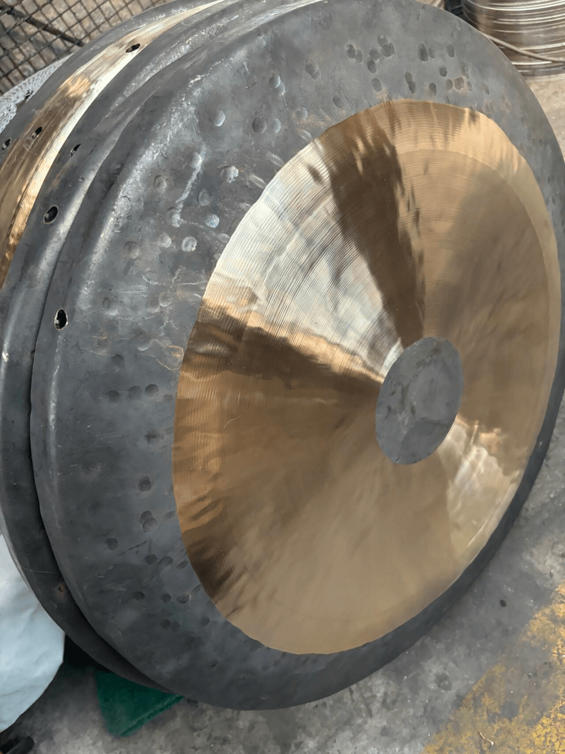 How the Size of a Gong Affects Its Sound - Arborea Cymbals and Gongs